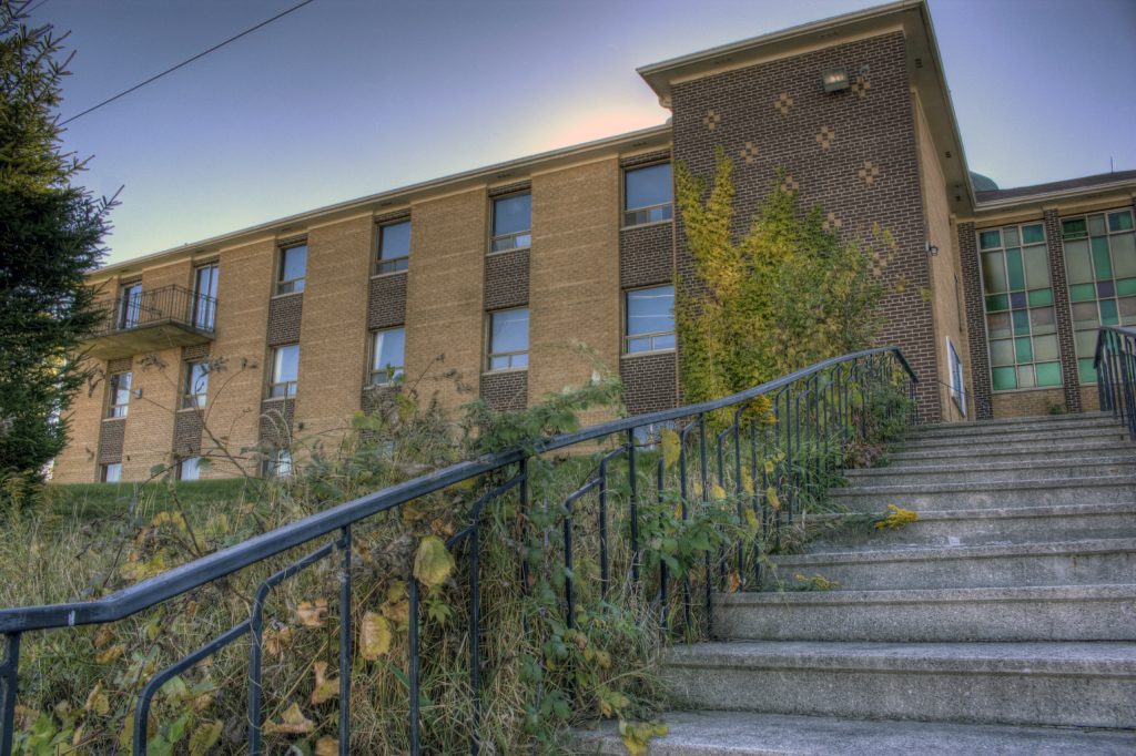 Chedoke Hospital in Hamilton, Ontario - Ontario Abandoned Places