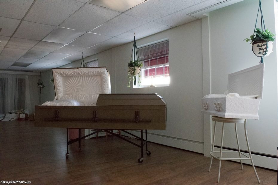 Niagara Falls Ontario Funeral Home & Embalming Room - Talking Walls ...