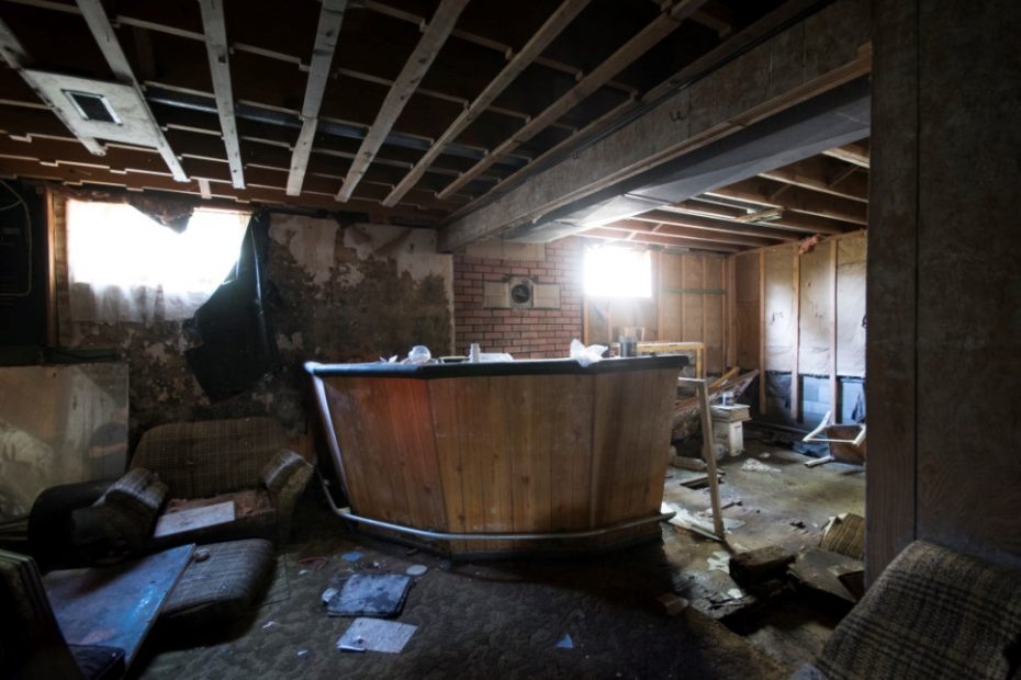 The O.P.P. Drug House in St. Charles - Ontario Abandoned Places