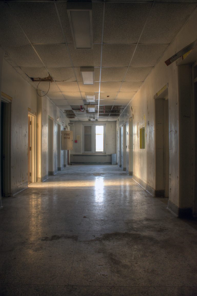 Century Manor Asylum Hamilton | Hamilton Insane Asylum - Talking Walls ...