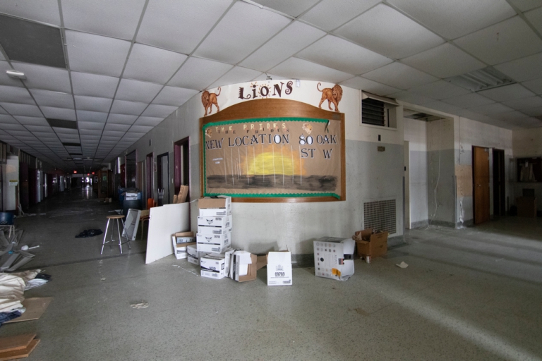 Leamington District Secondary School (LDSS) - Talking Walls Photography